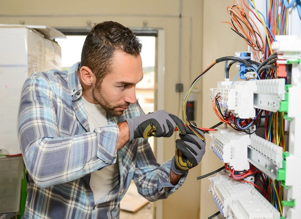 Electricidad Domiciliaria | ISE Cursos - Educación a Distancia